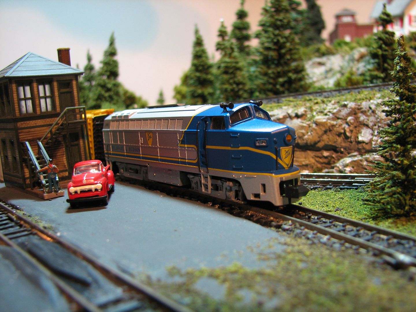 Weekend Update 4/6/14 - page 2 - N and Z Scales - TheRailwire